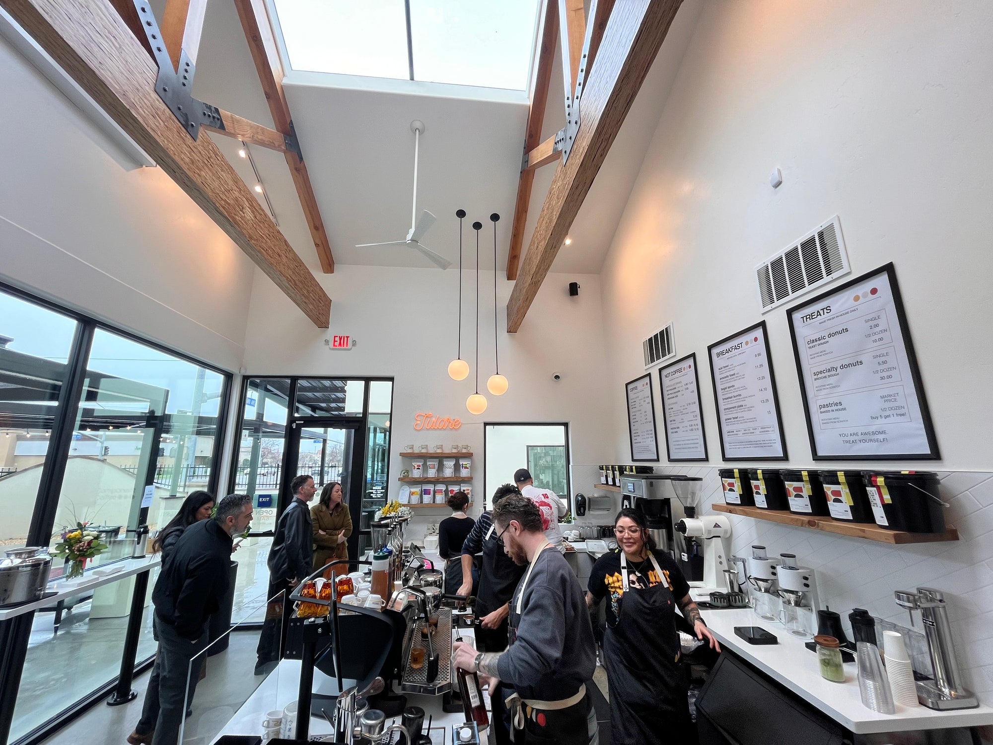 Fresno Tower District – Component Coffee